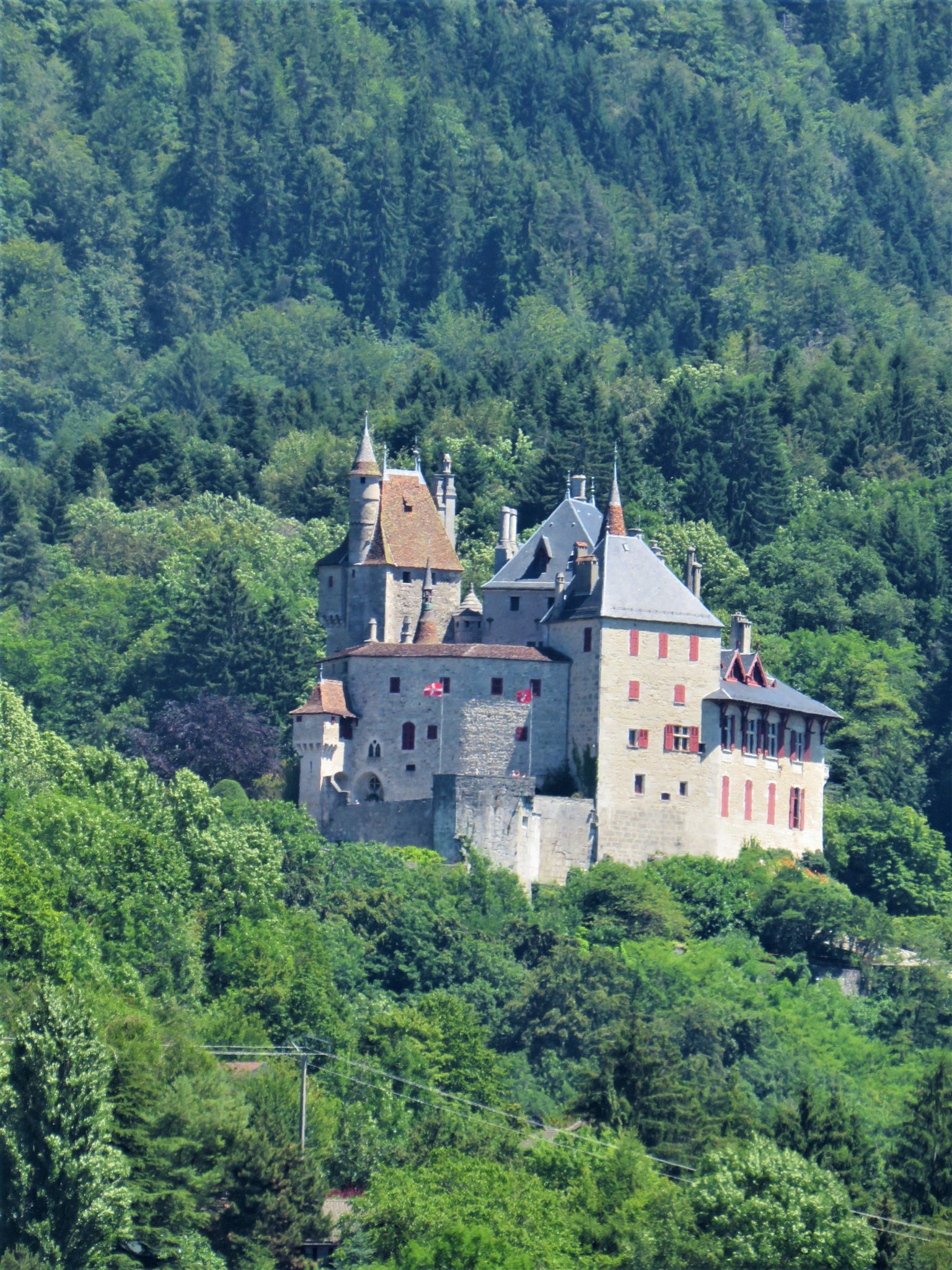 Annecy: uma joia escondida nos Alpes Franceses - Passagem Comprada